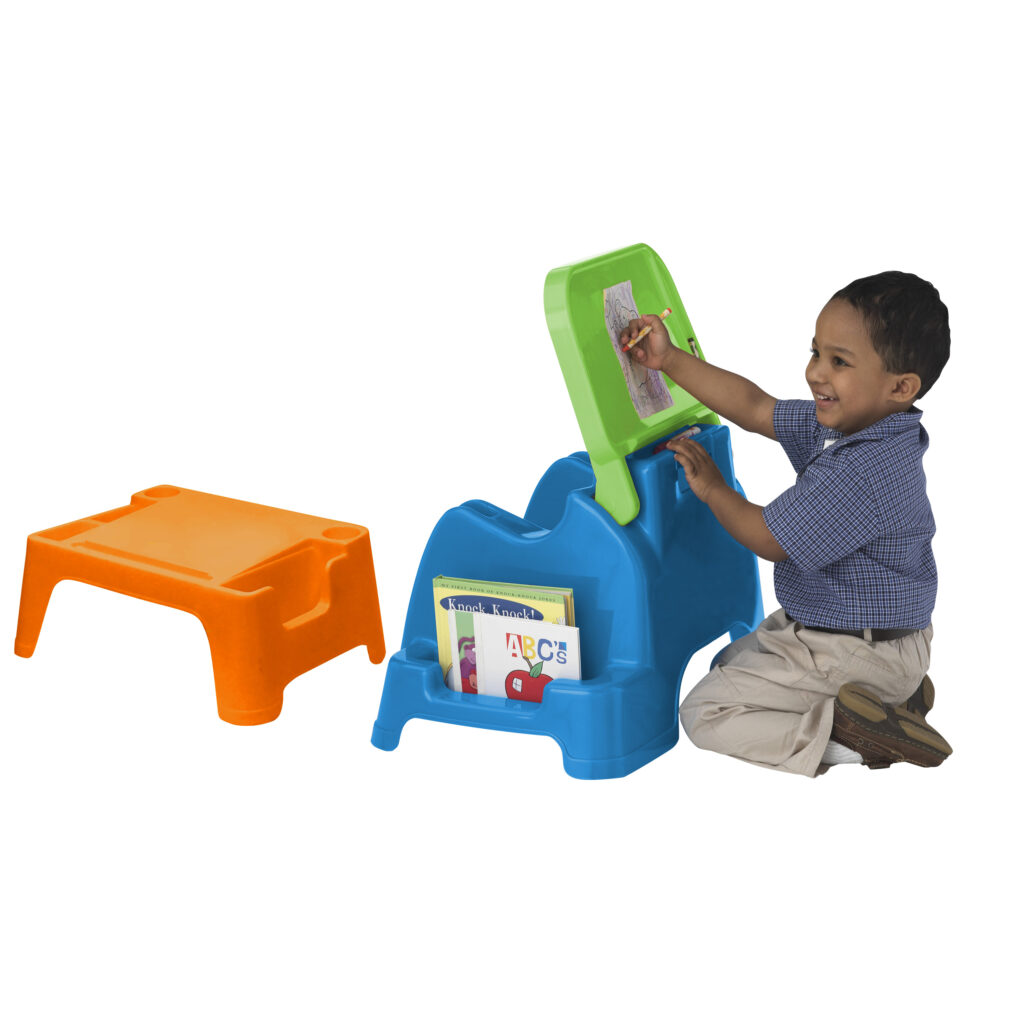 Role Play & Furniture – American Plastic Toys